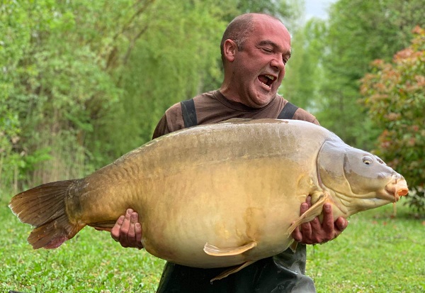 Charlou Carping – Charlou Carping